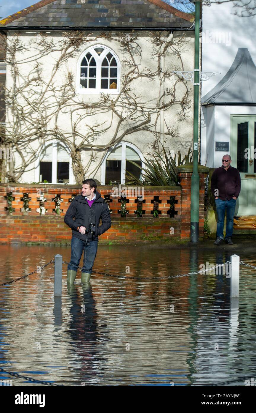 Flooding, Datchet Berkshire, UK. 10th February, 2014. The River Thames ...