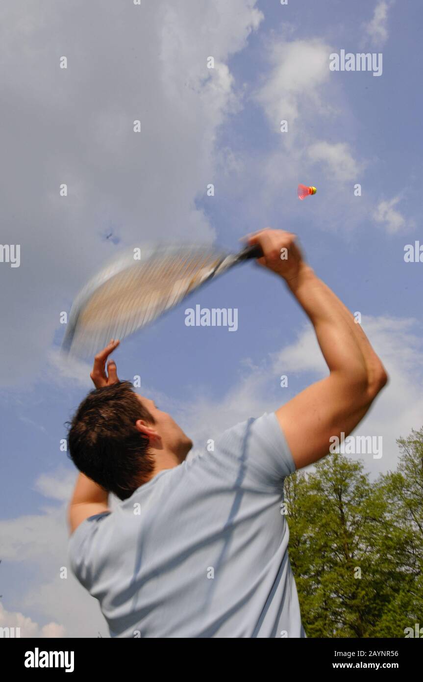 Speedminton hi-res stock photography and images - Alamy