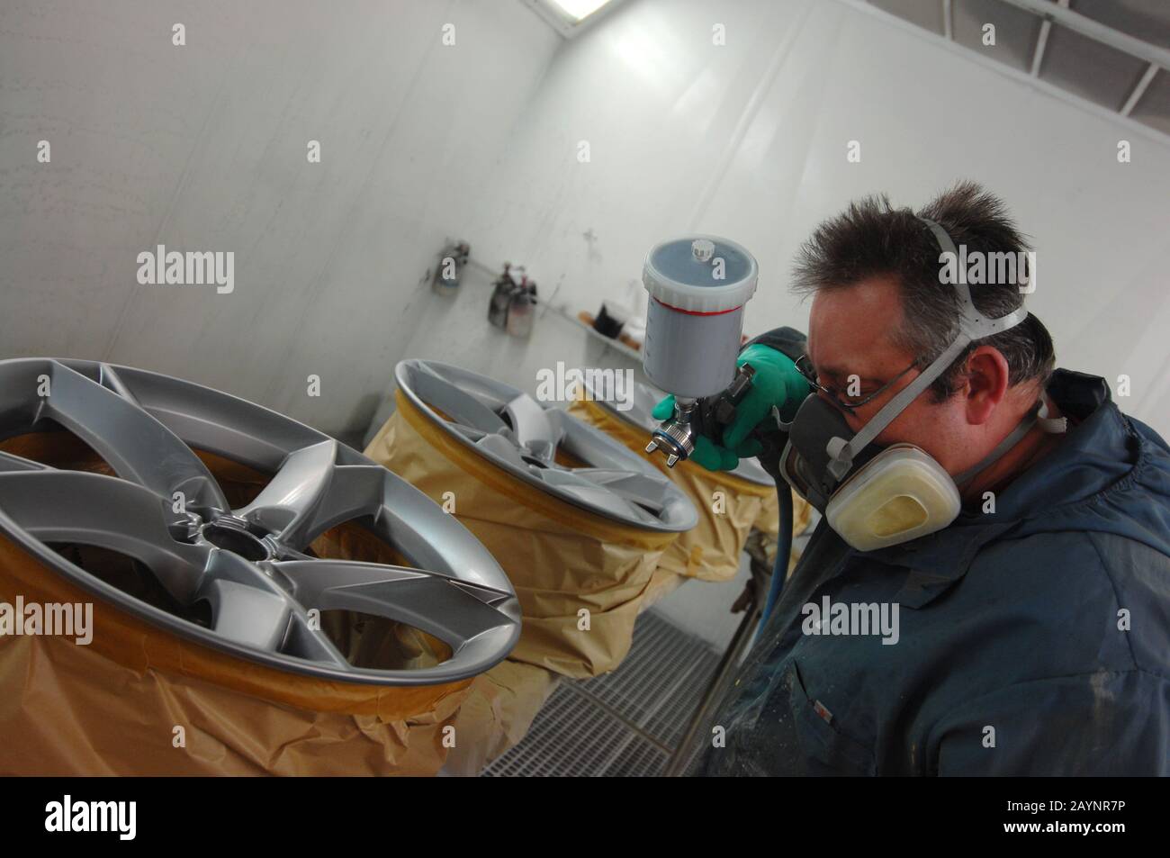 Lackierer hi-res stock photography and images - Alamy