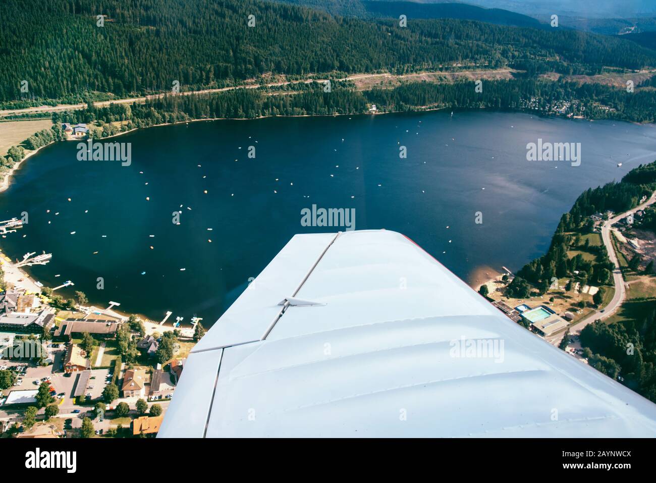 Wing airplane flying over germany hi-res stock photography and images ...