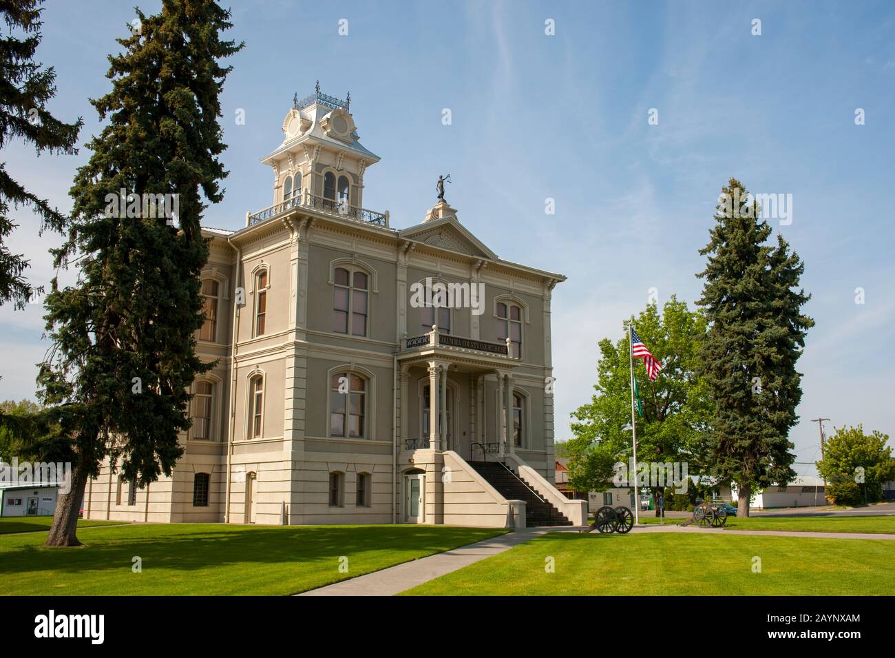 View of the oldest operating courthouse in Washington State, in Dayton ...