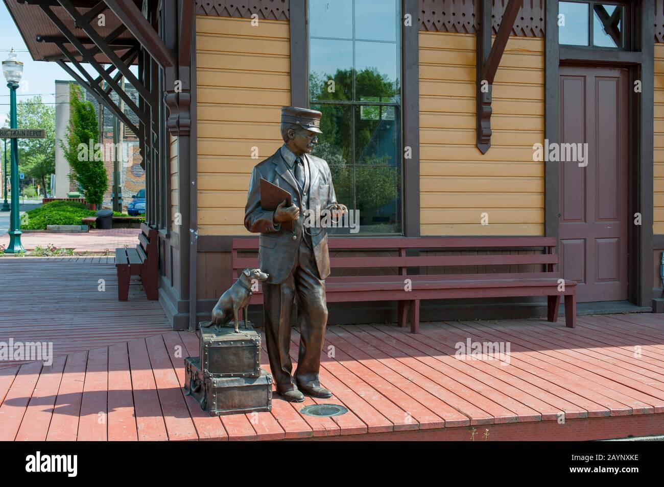 Bronze statue of station master at the oldest railroad depot in ...