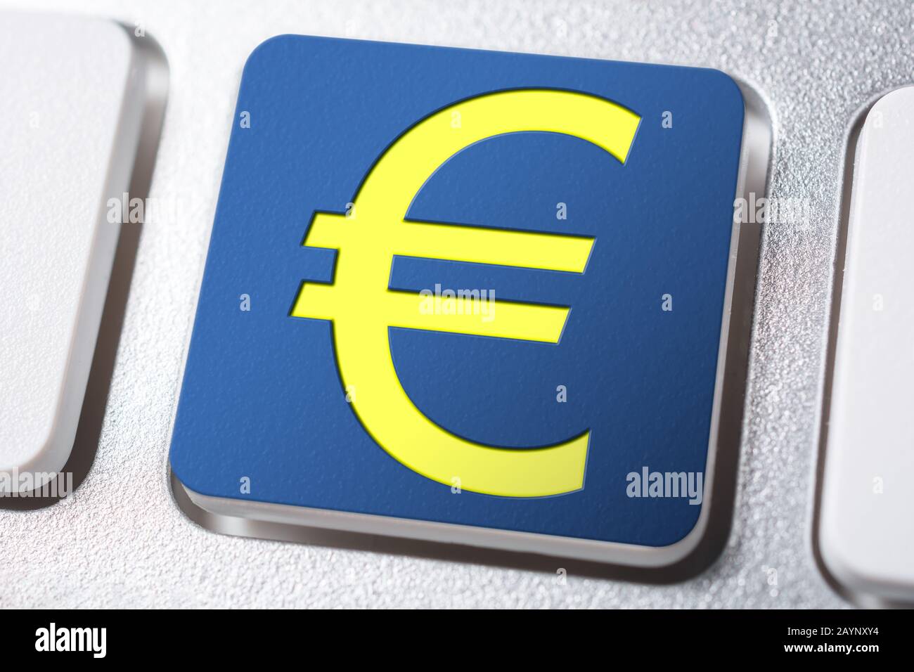 Yellow pound sign hi-res stock photography and images - Alamy