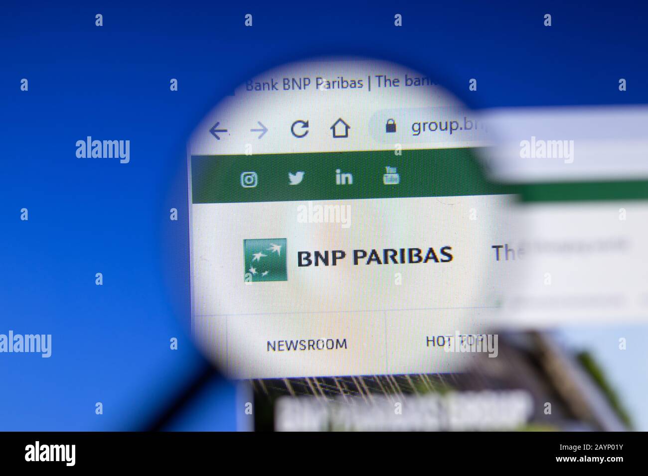 Bnp paribas icon logo hi-res stock photography and images - Alamy