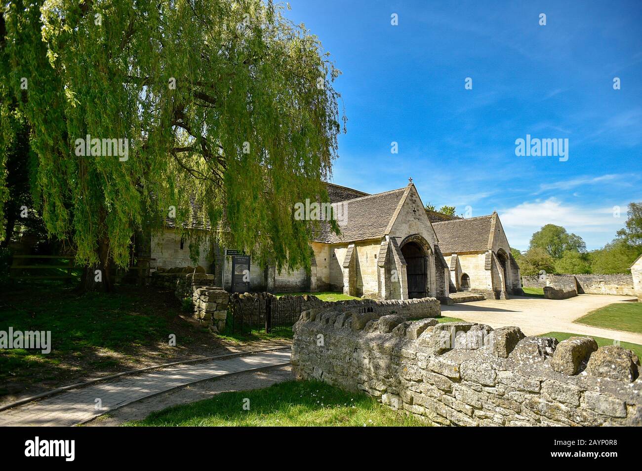 Cruck Roof High Resolution Stock Photography and Images - Alamy