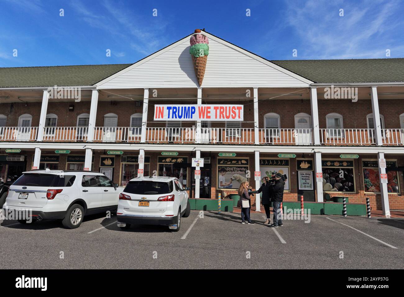 Trump sign Port jefferrson Village Long Island New York Stock Photo - Alamy