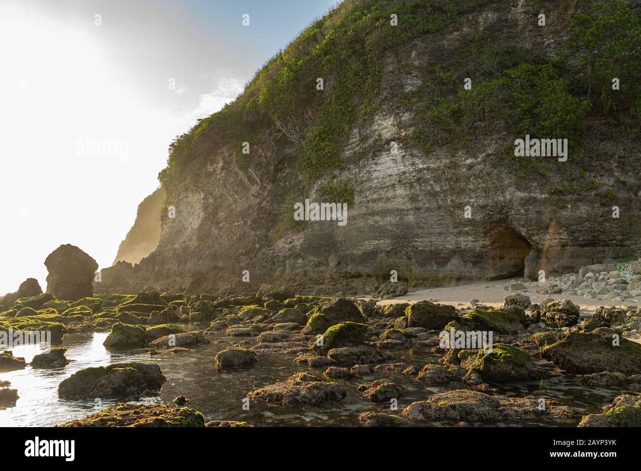 High cliff bali hi-res stock photography and images - Alamy