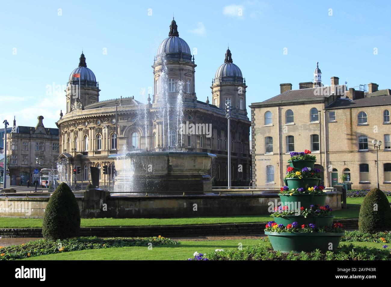 Hull queens gardens hi-res stock photography and images - Alamy