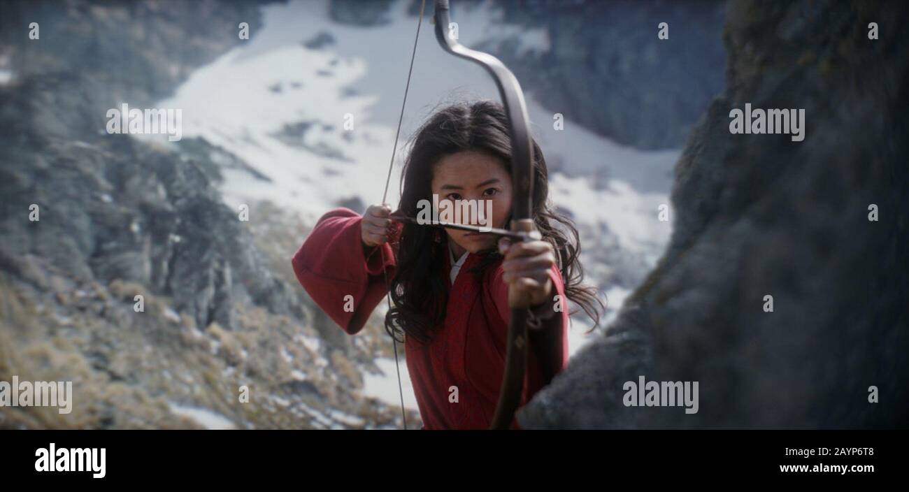 Mulan movie still hi-res stock photography and images - Alamy