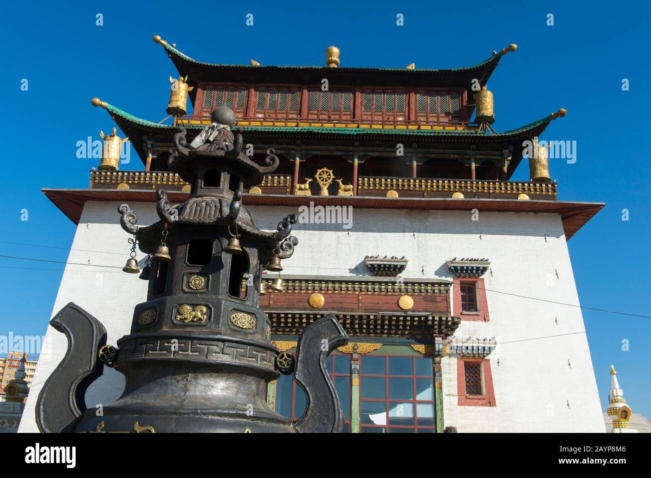 Incense burner in front of temple hi-res stock photography and images ...