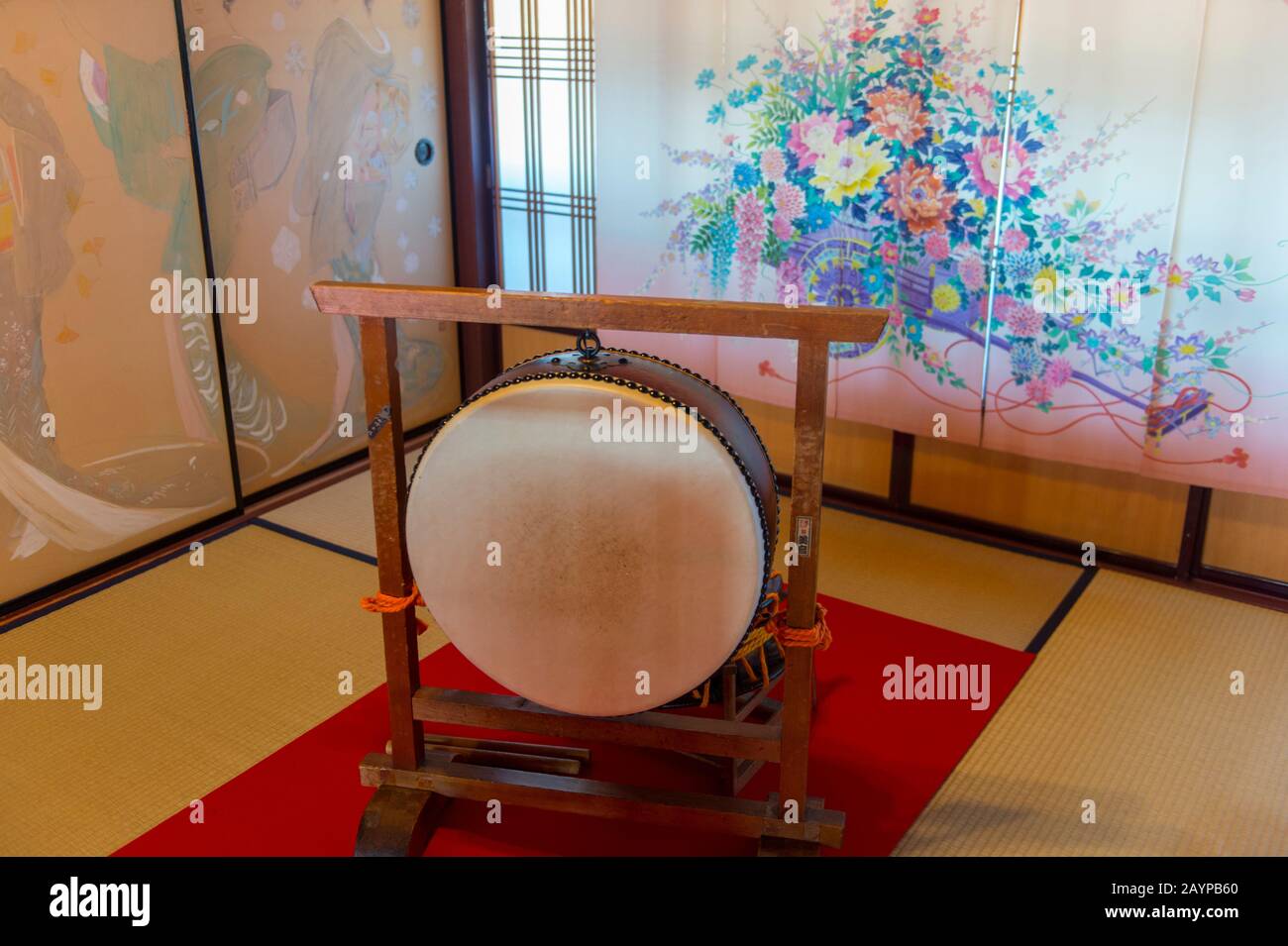 Japanese drum hi-res stock photography and images - Alamy