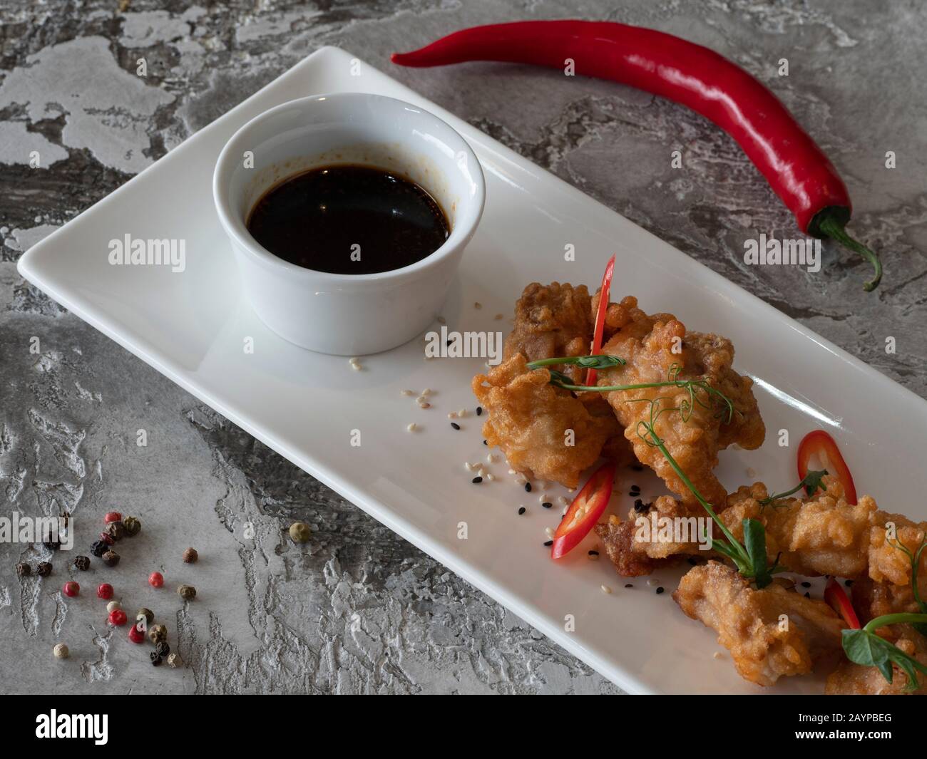 Karaage fried chicken Stock Photo - Alamy