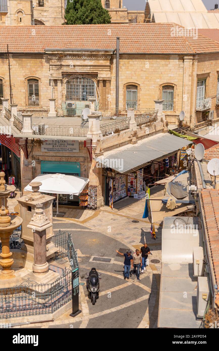 Street scenes in the old town market of Jerusalem near the Western Wall ...