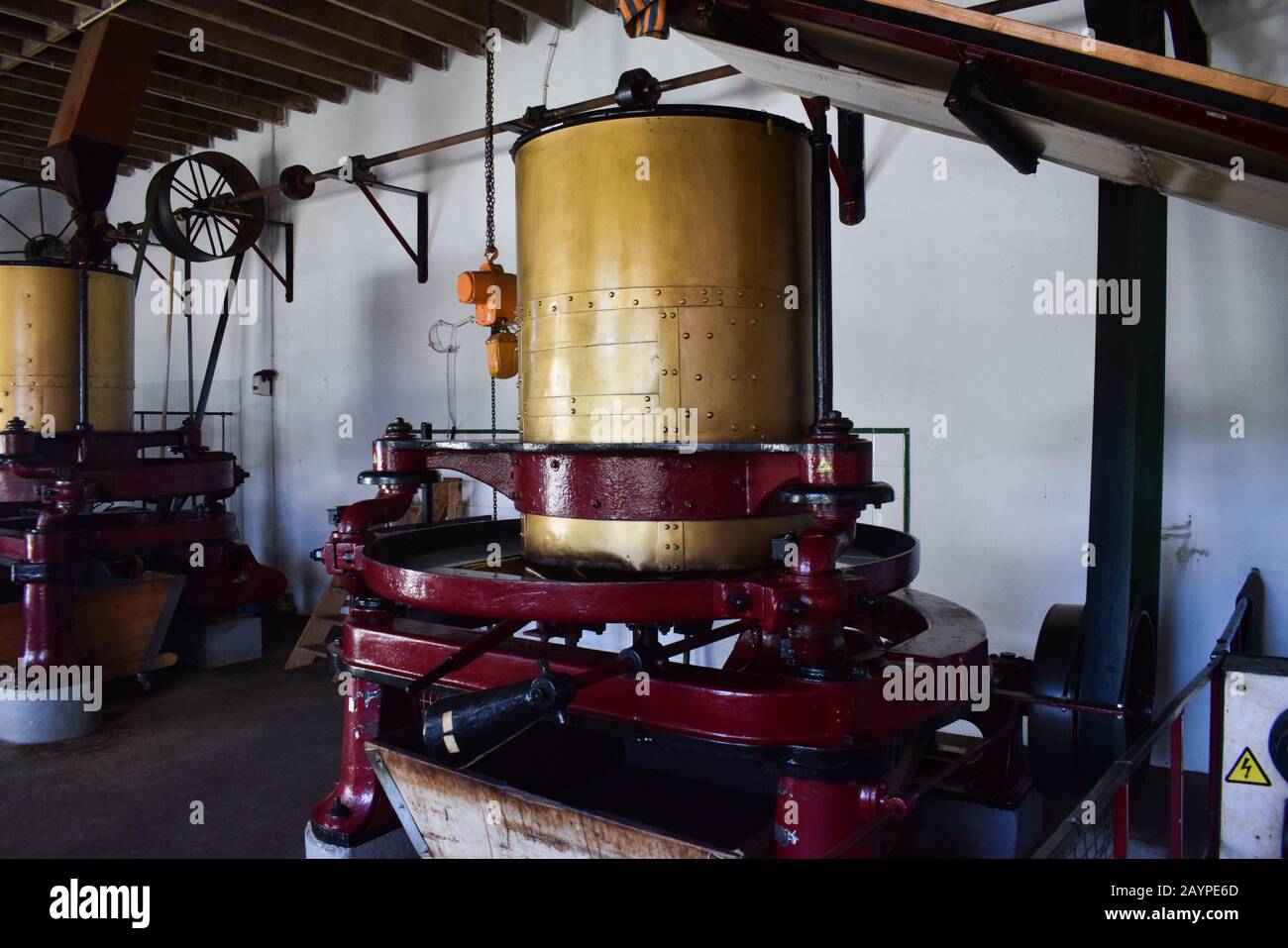 Tea factory inside, equipment and process Stock Photo - Alamy