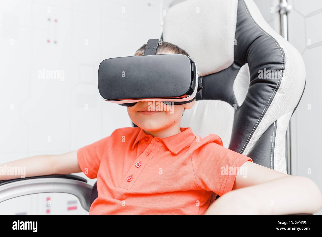 Children experiencing virtual reality in VR glasses Stock Photo - Alamy