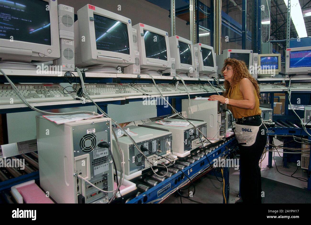 Computer 2000 hi-res stock photography and images - Alamy