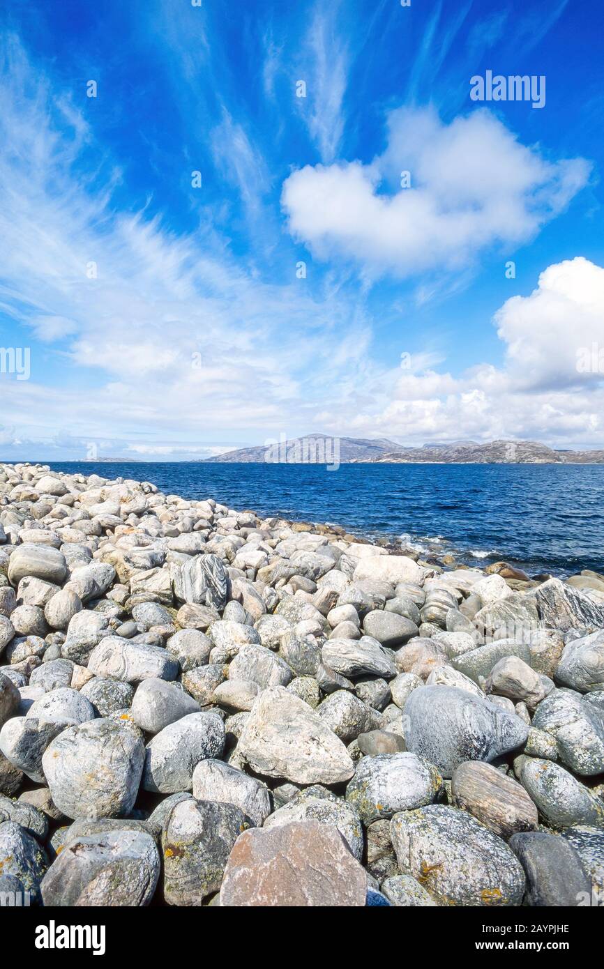 Lewisian Gneiss Rocks High Resolution Stock Photography and Images - Alamy