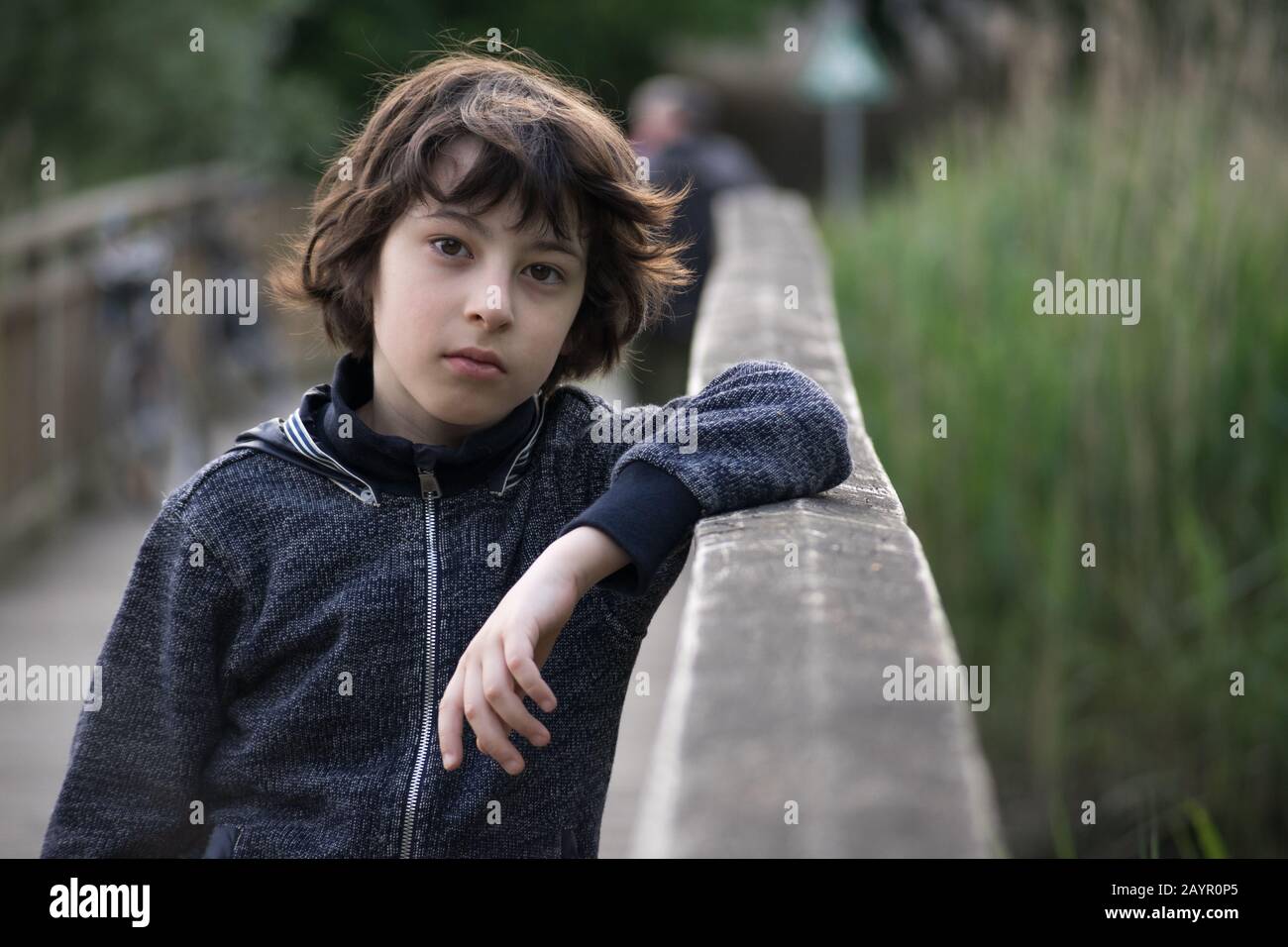 Sad country boy hi-res stock photography and images - Alamy