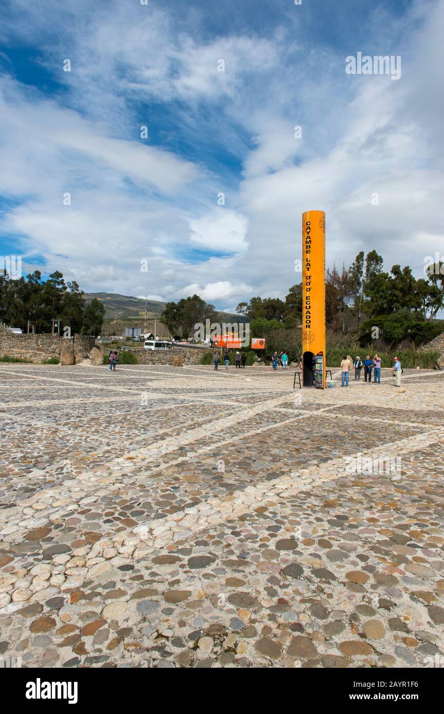 Quitsato sundial hi-res stock photography and images - Alamy