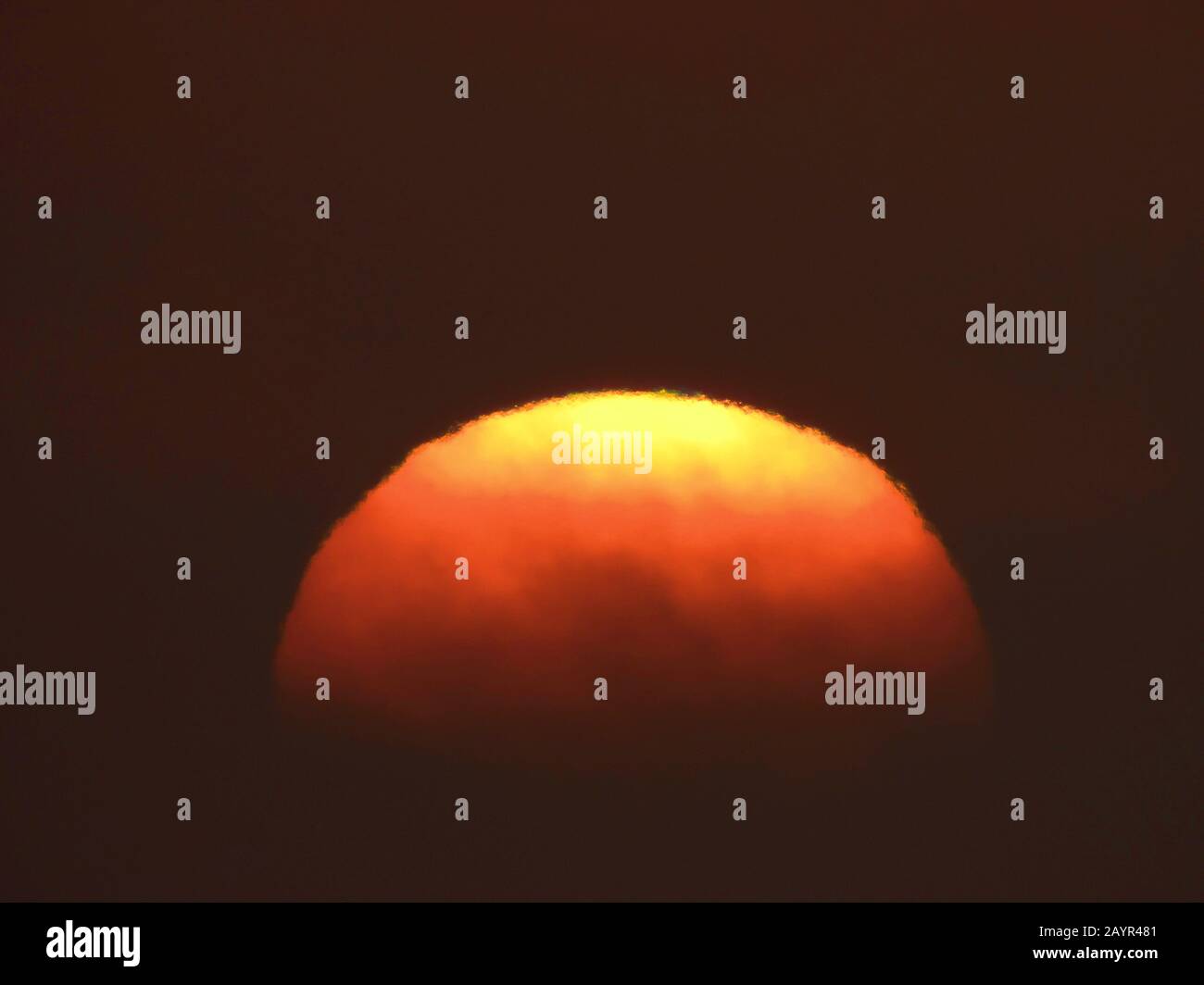 Flash ray hi-res stock photography and images - Alamy