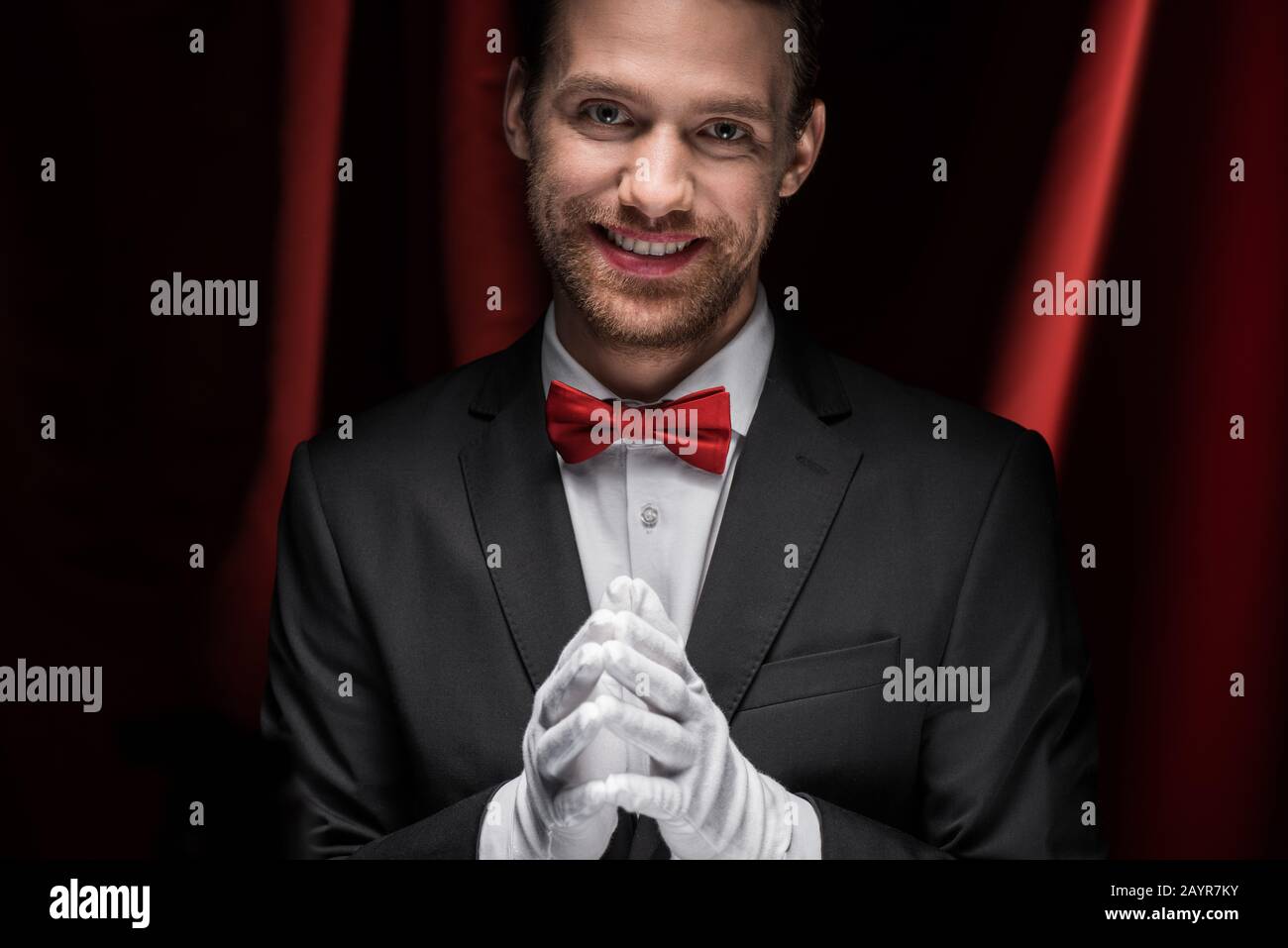 Smiling gentleman hi-res stock photography and images - Alamy