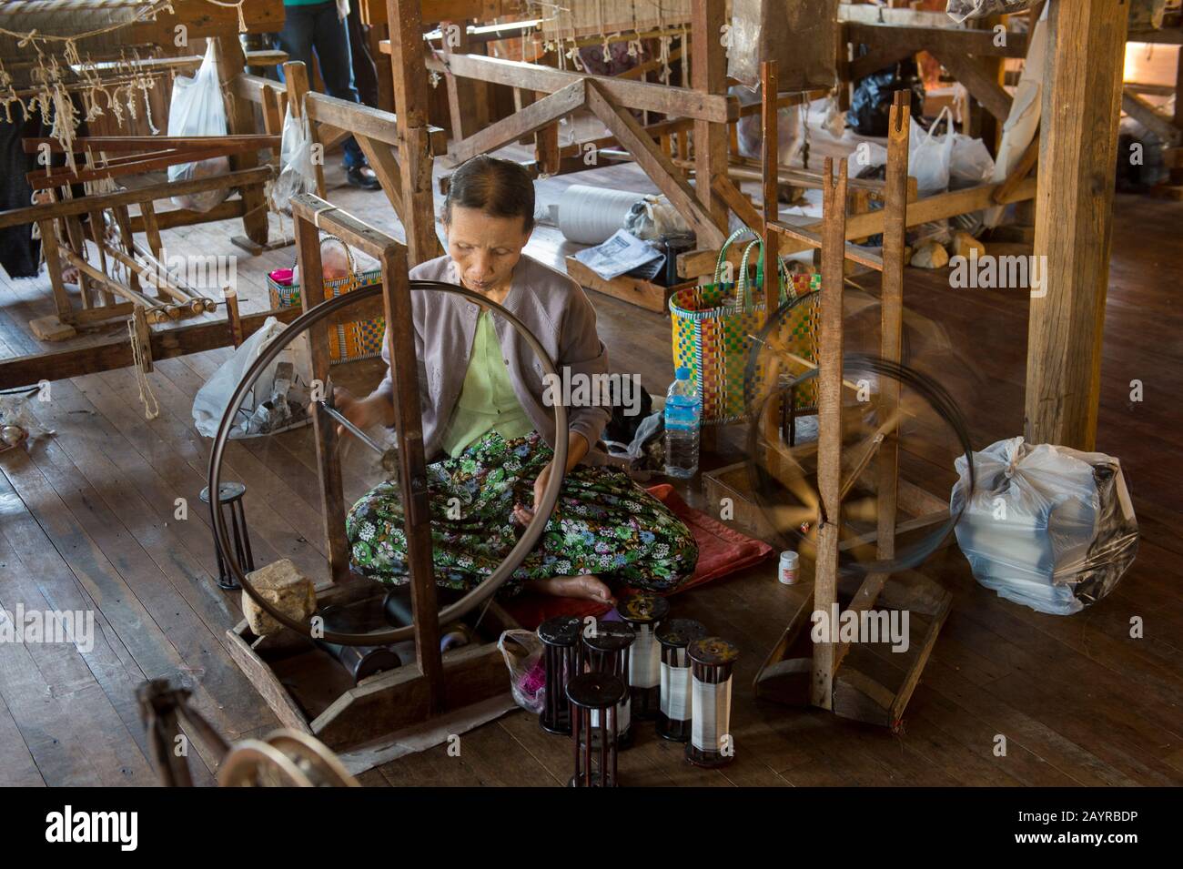 Myanmar burmese spinning wheel hi-res stock photography and images - Alamy