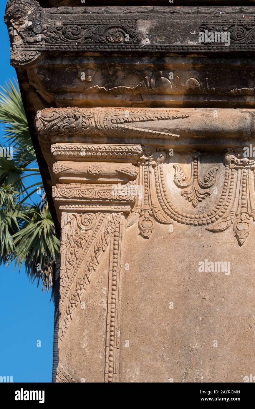 Stucco ornamentation hi-res stock photography and images - Alamy