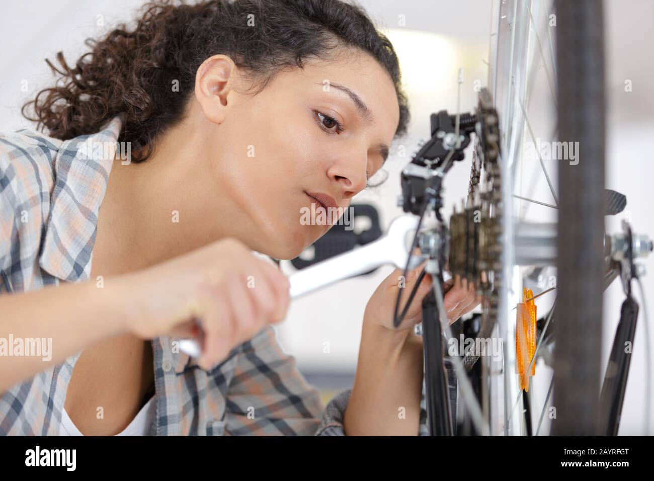 Bicycle servicing hi-res stock photography and images - Alamy