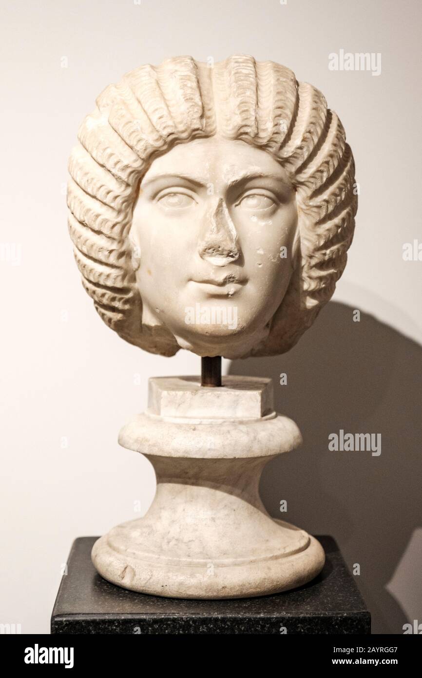 Bust of Julia Domna, wife of Septimius Severus, Severan Period (AD 193 ...