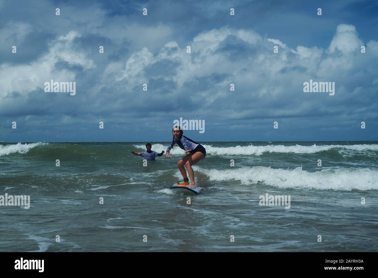 First surf lesson hi-res stock photography and images - Alamy