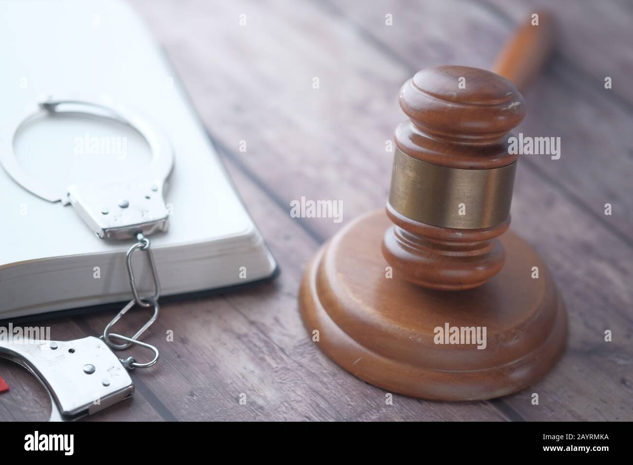 Gavel barrister hi-res stock photography and images - Alamy