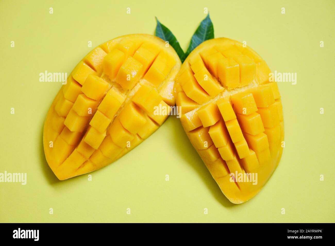 Cut mango from tree hi-res stock photography and images - Alamy