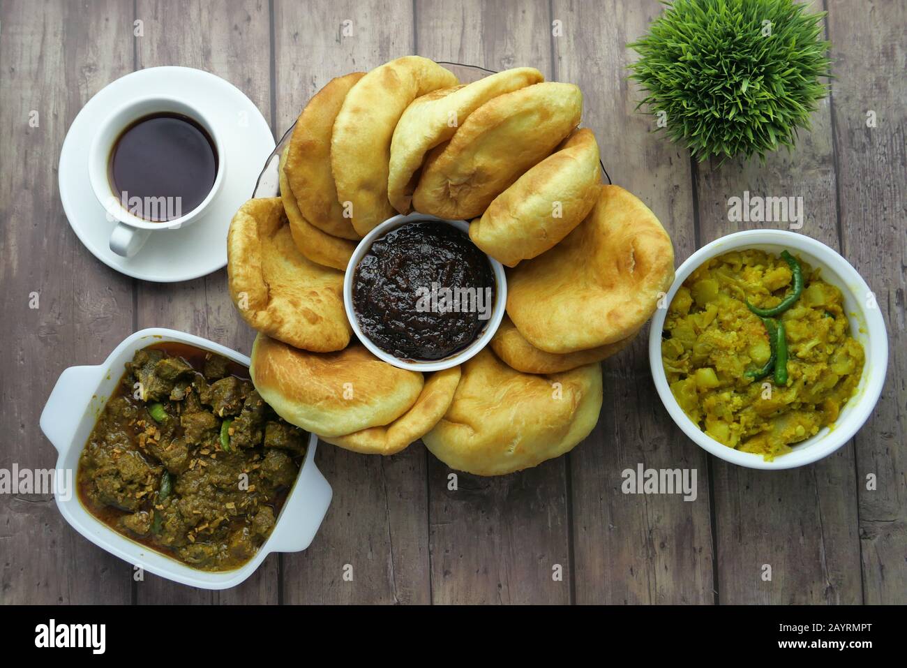 top view of indian curry food on table Stock Photo - Alamy