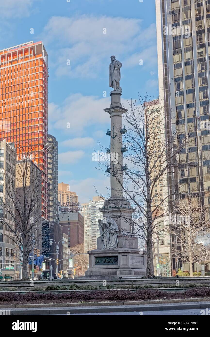 New York Columbus Circle Column monument winter Stock Photo - Alamy