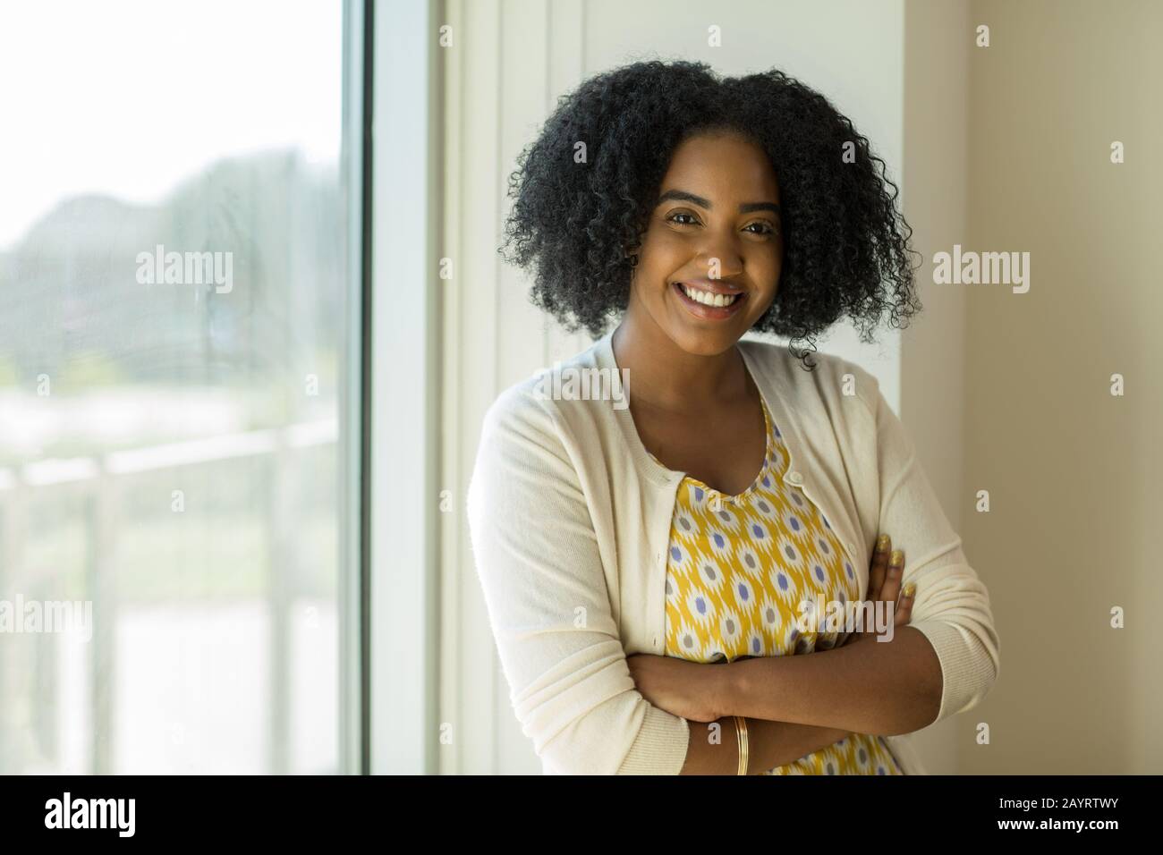 Portrait employee woman working hi-res stock photography and images - Alamy