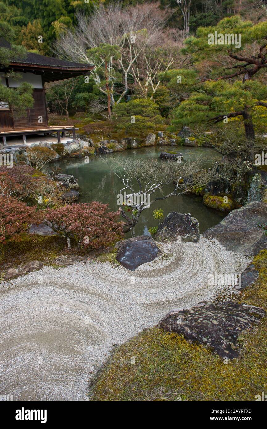 The garden of the Ginkaku-ji or Temple of the Silver Pavilion (UNESCO ...