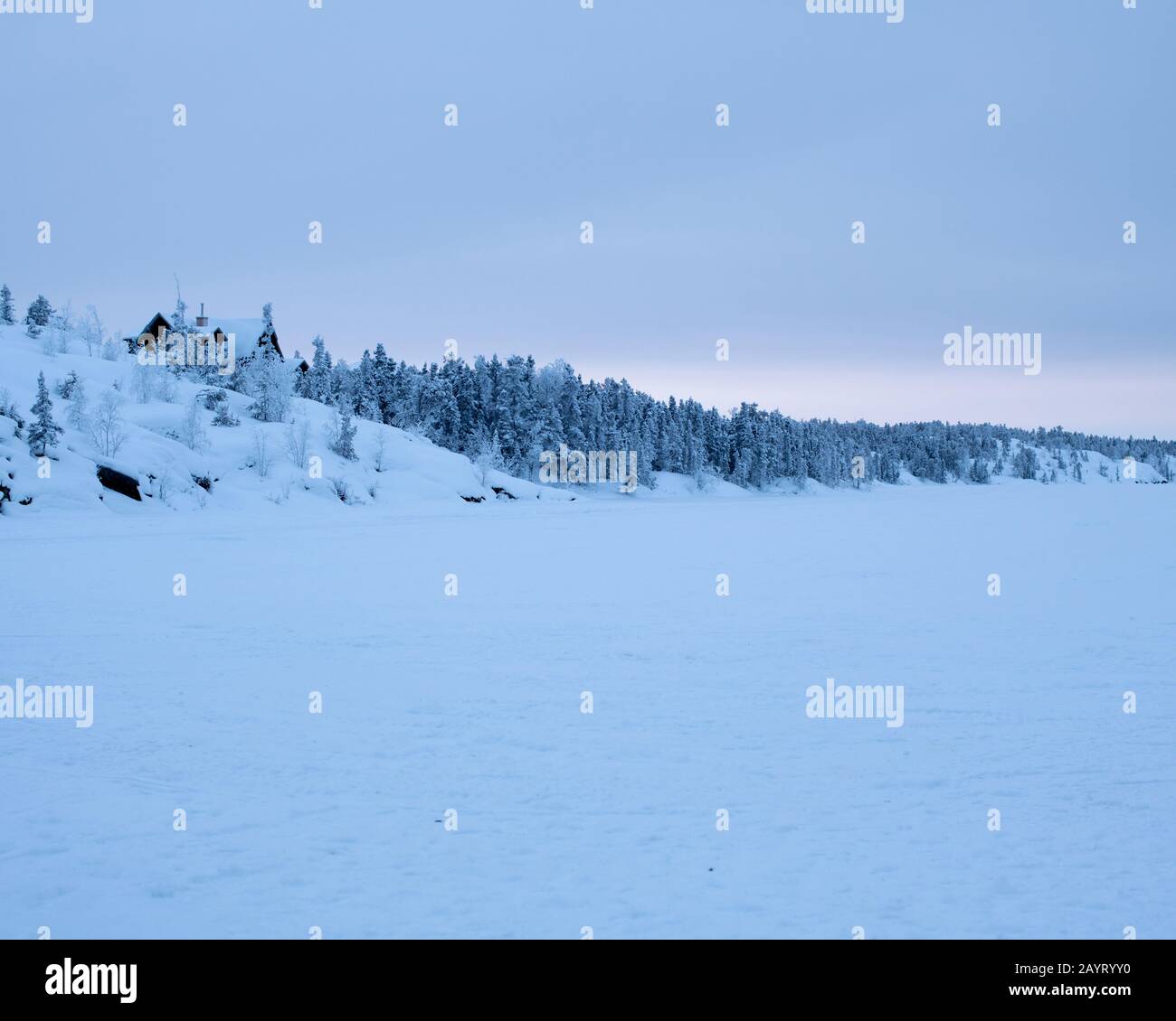 City of yellowknife hi-res stock photography and images - Alamy