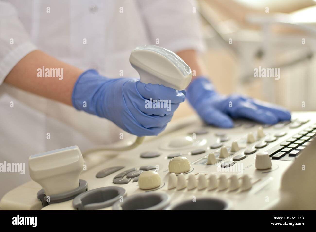 Ultrasound transducer hi-res stock photography and images - Alamy