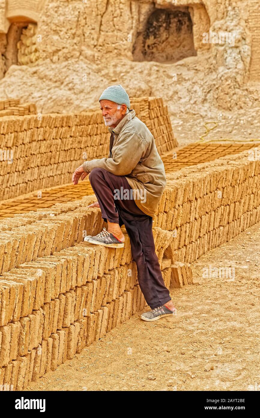 Clayman hi-res stock photography and images - Alamy