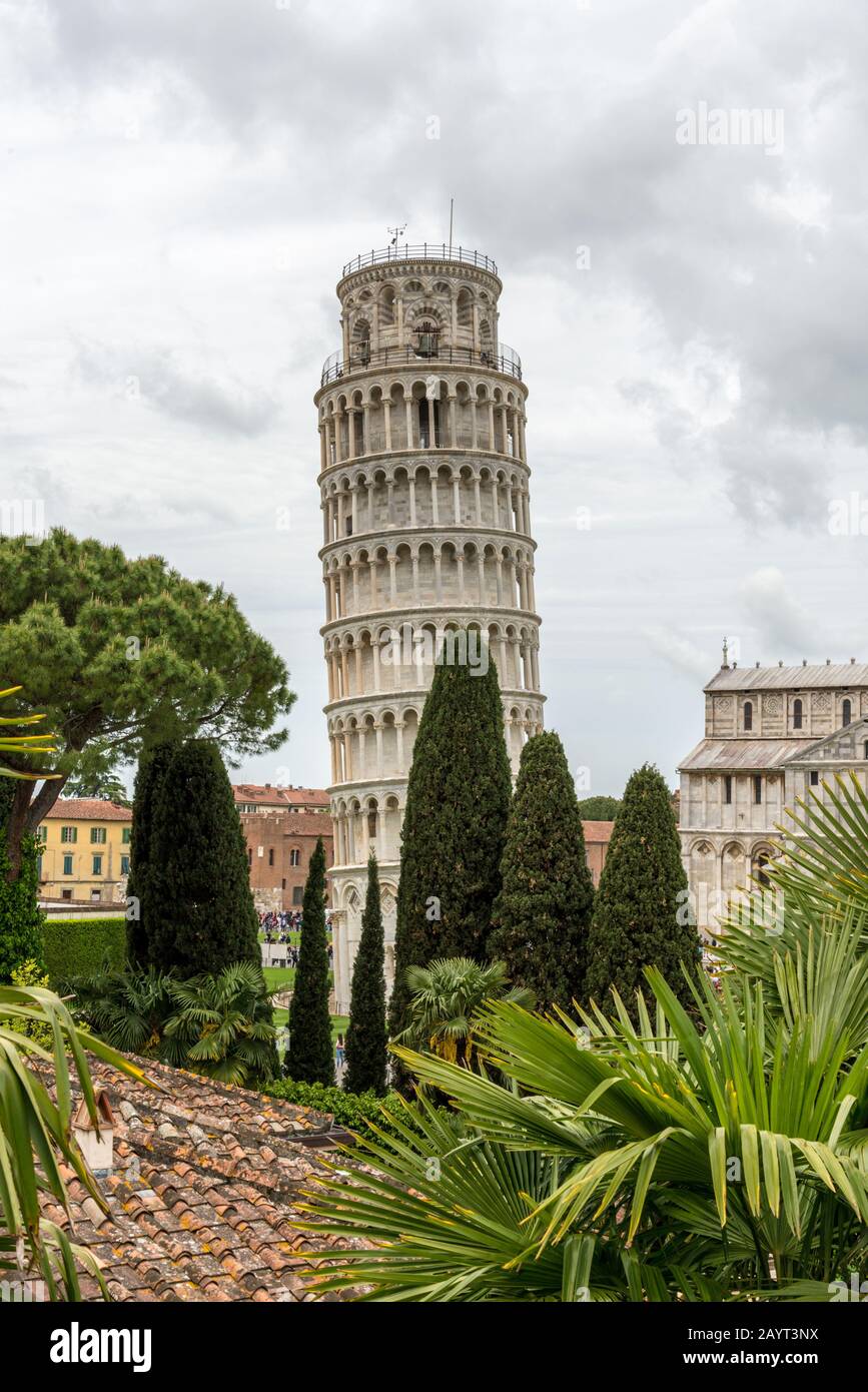 World famous tower hi-res stock photography and images - Alamy