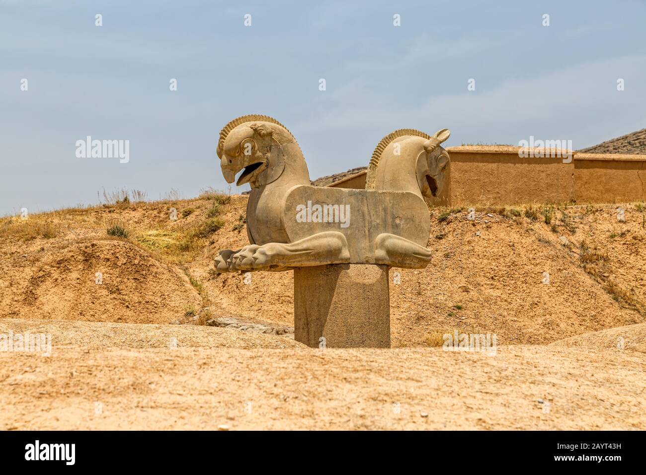 Homa Bird in Persepolis Stock Photo - Alamy