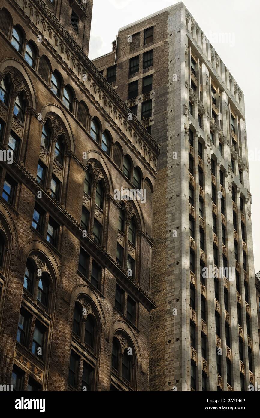 High rise facades hi-res stock photography and images - Alamy