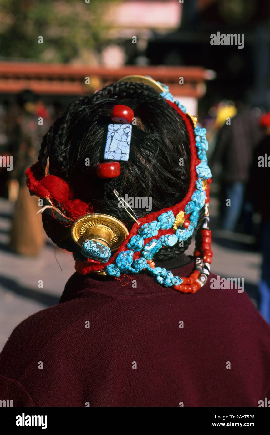 Tibetan head jewelry hi-res stock photography and images - Alamy
