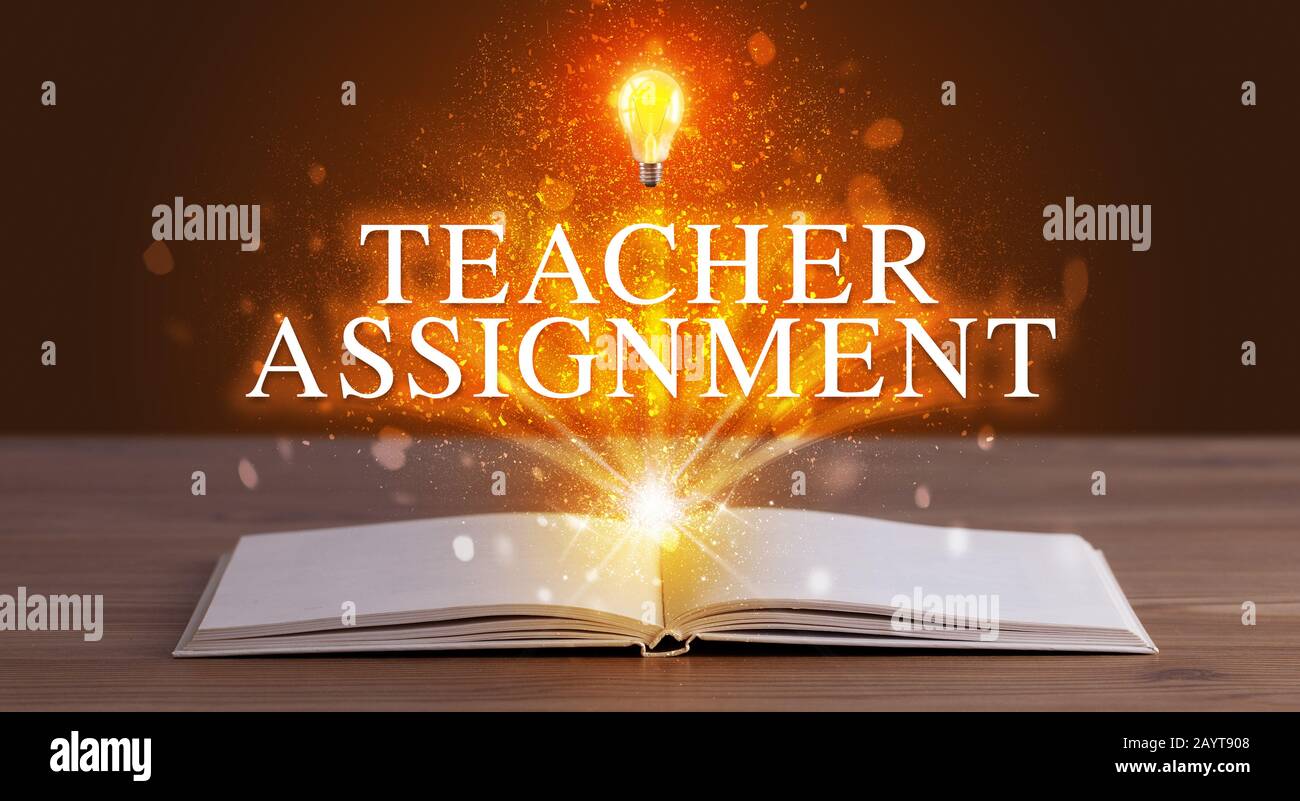 Teacher student read story hi-res stock photography and images - Alamy