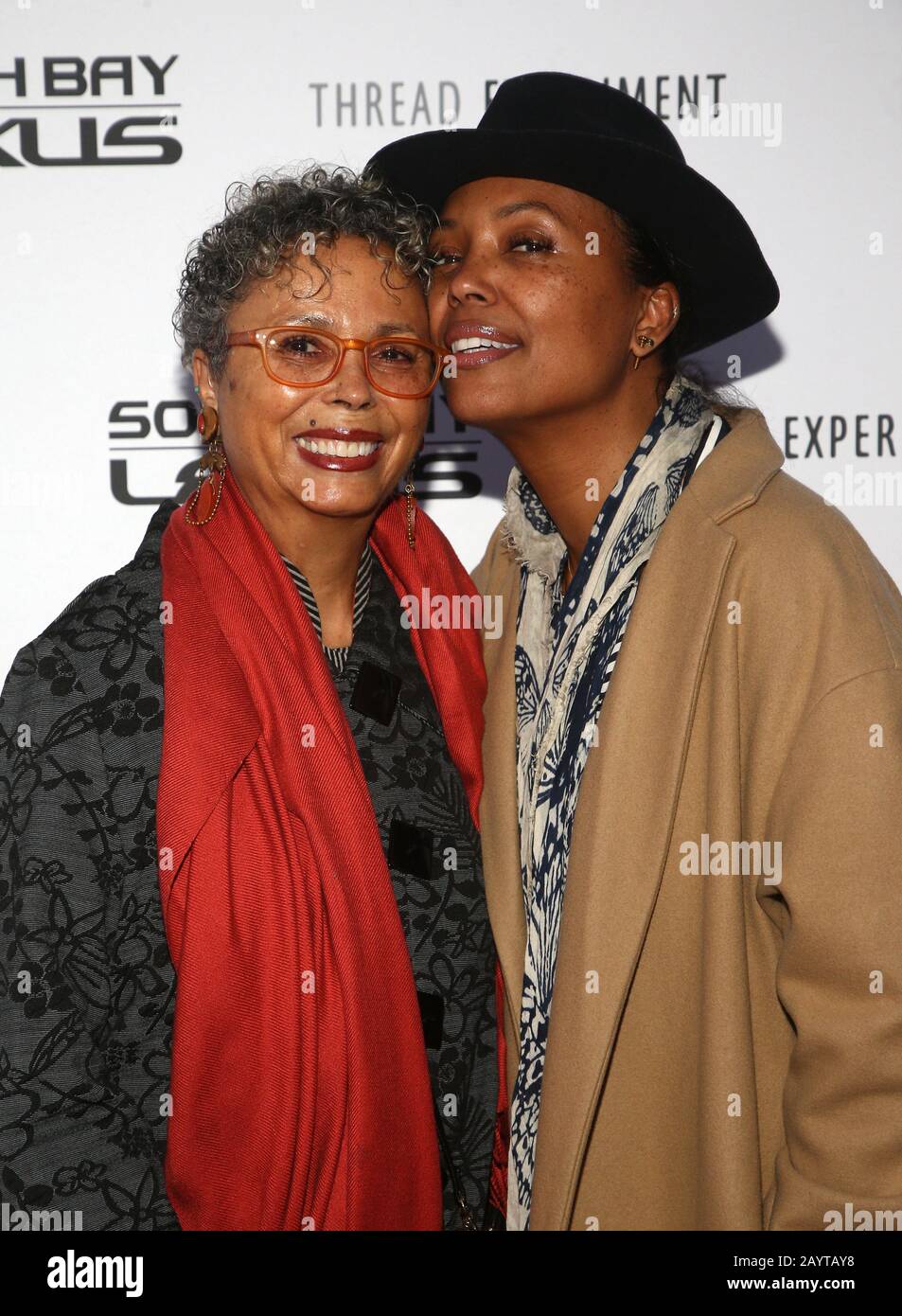 Aisha Tyler Robin Gregory