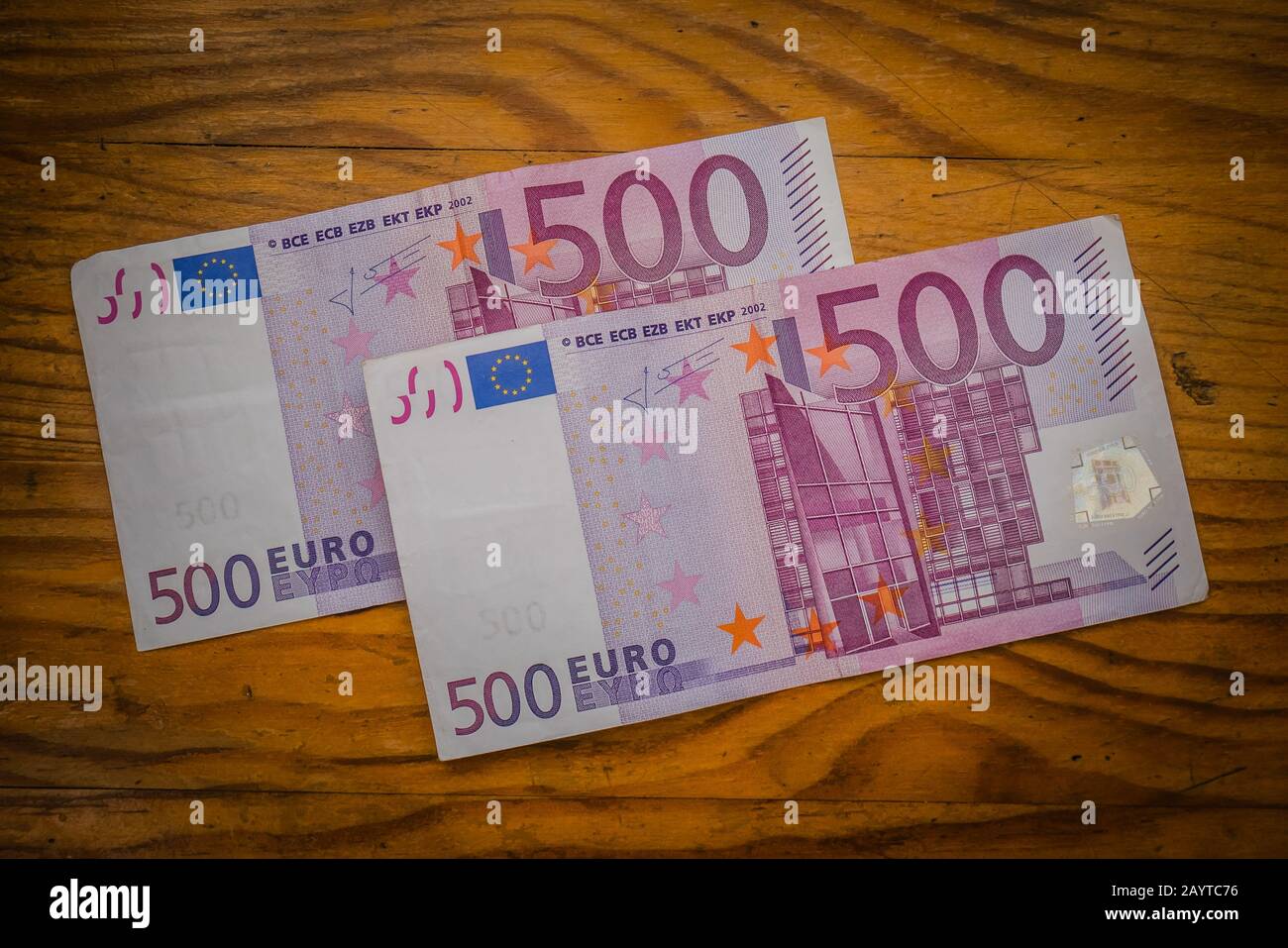500 euro notes hi-res stock photography and images - Alamy