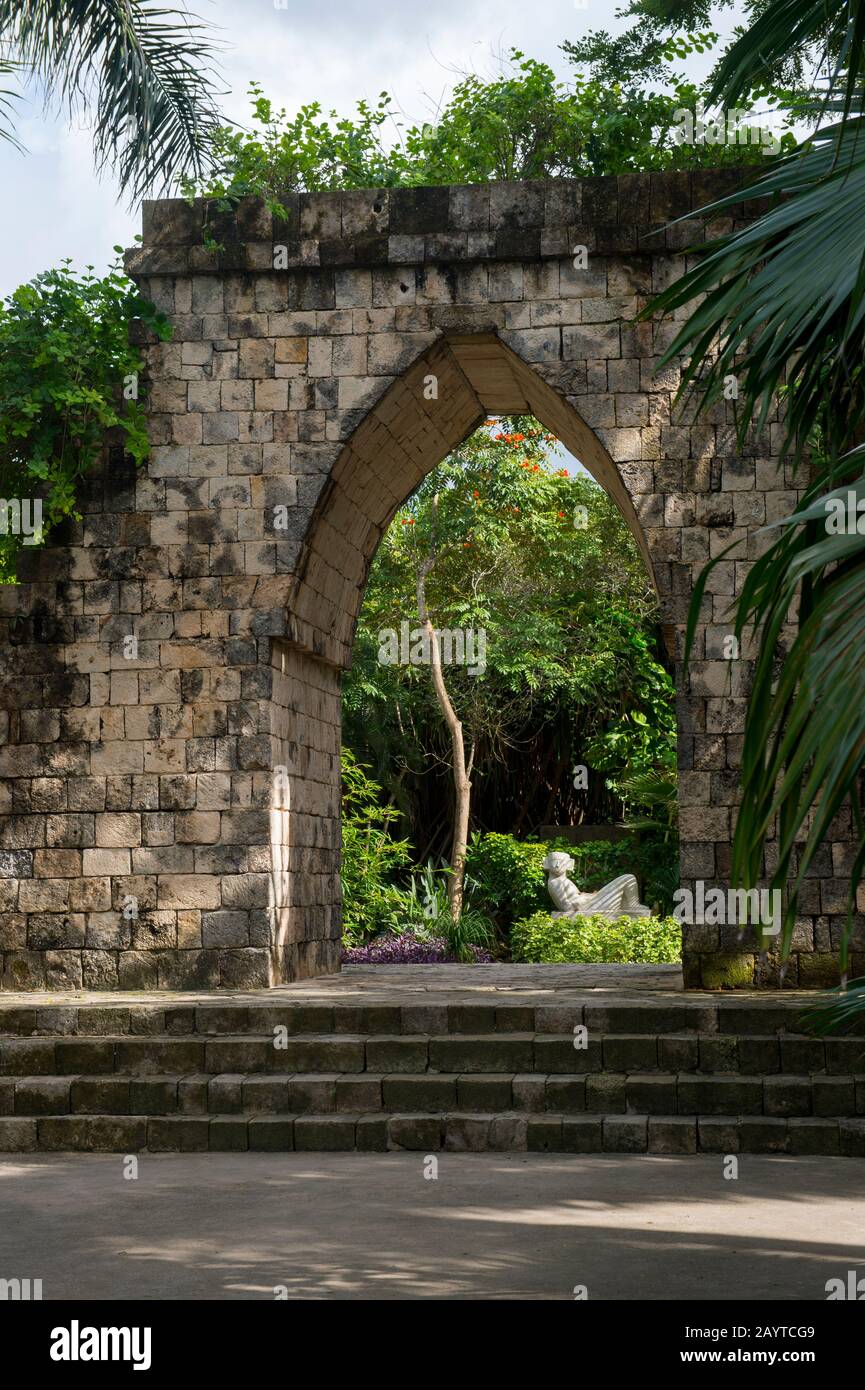 Labna cancun hi-res stock photography and images - Alamy