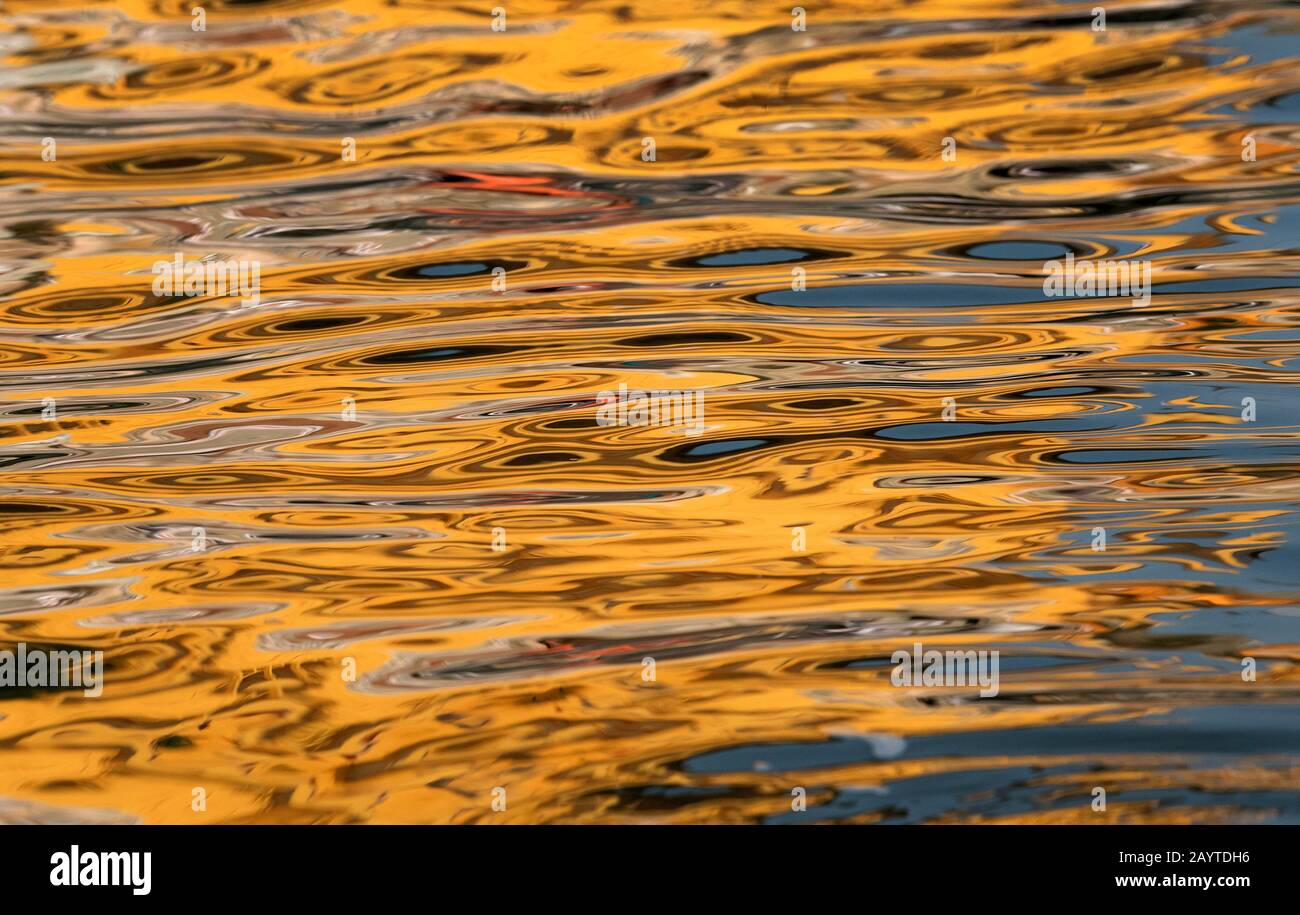 The image of Reflection in Holy ganges river at Varanasi, Ganges, Uttar ...
