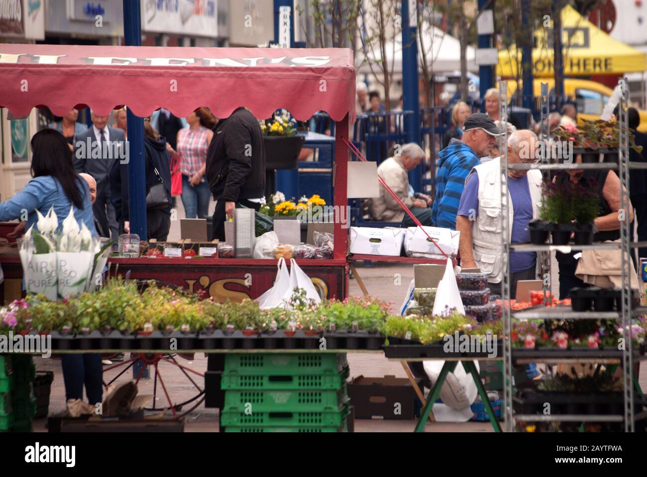 Redcar outdoor market, North Yorkshire Stock Photo - Alamy