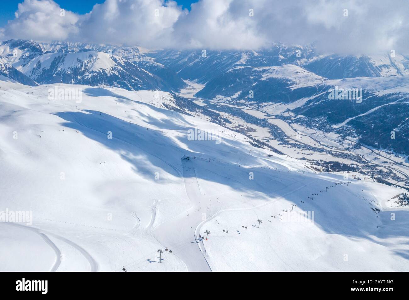 Drone snow mountain ski resort hi-res stock photography and images - Alamy
